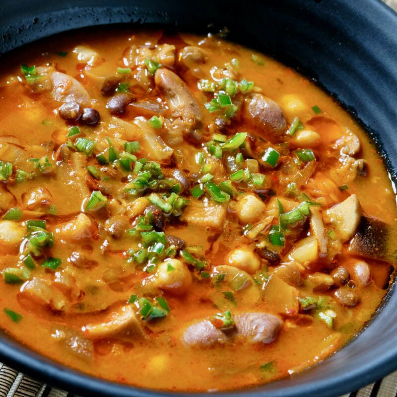 Vegetarian Kimchi and Mixed Bean Stew - delectabilia