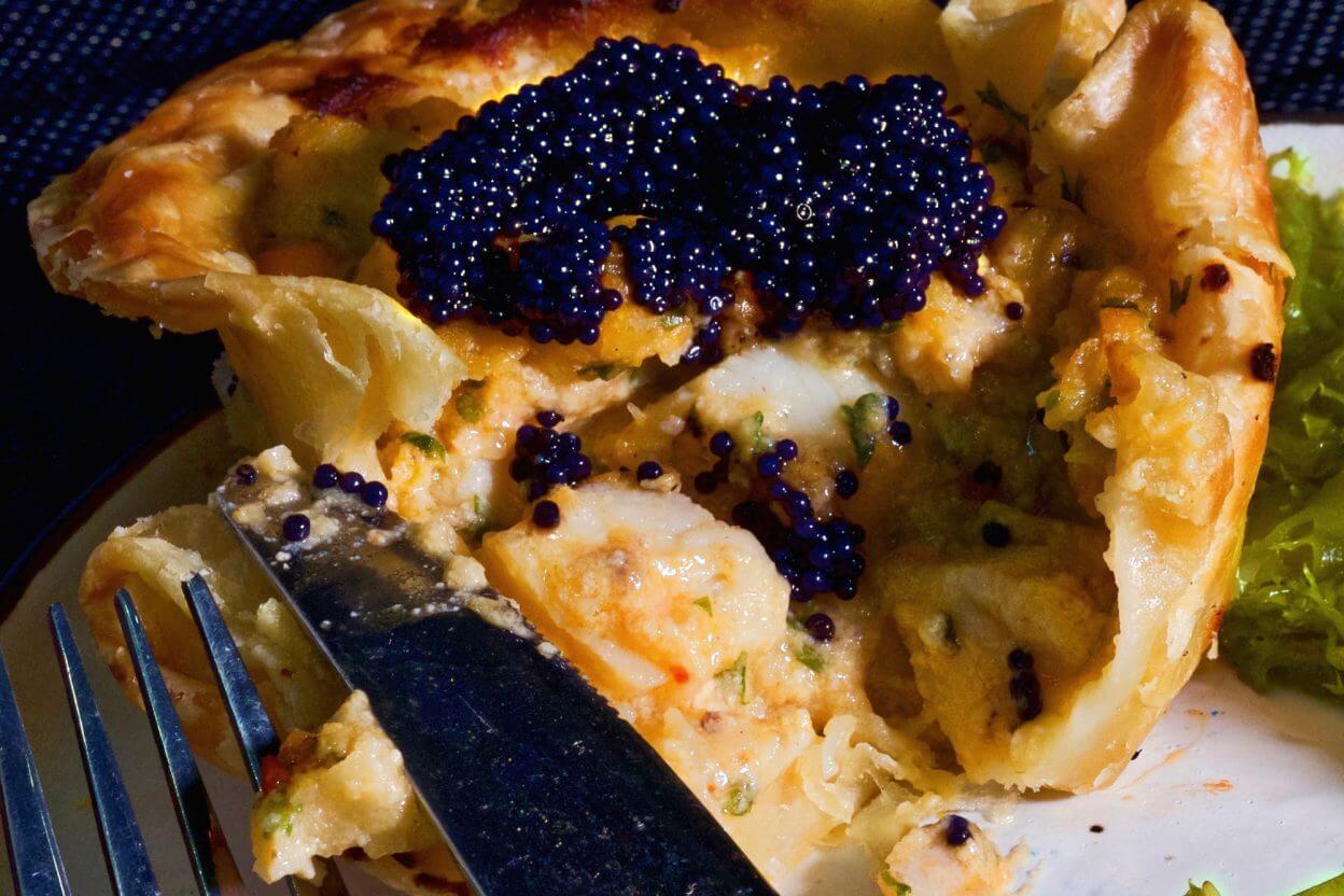 Seafood pie with scallops and fish roe - delectabilia